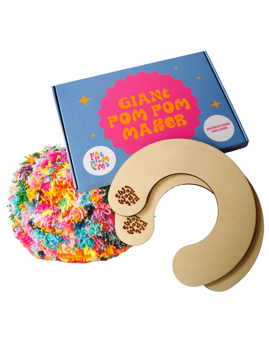 Giant Pom Pom Maker and Instructions, Fat Pom Poms – Clothkits