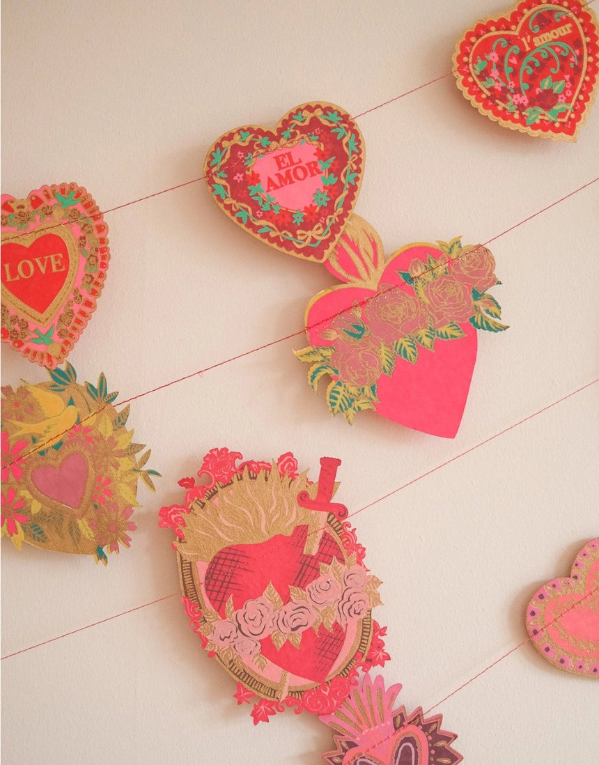 Hearts Paper Garland No.03, East End Press – Clothkits