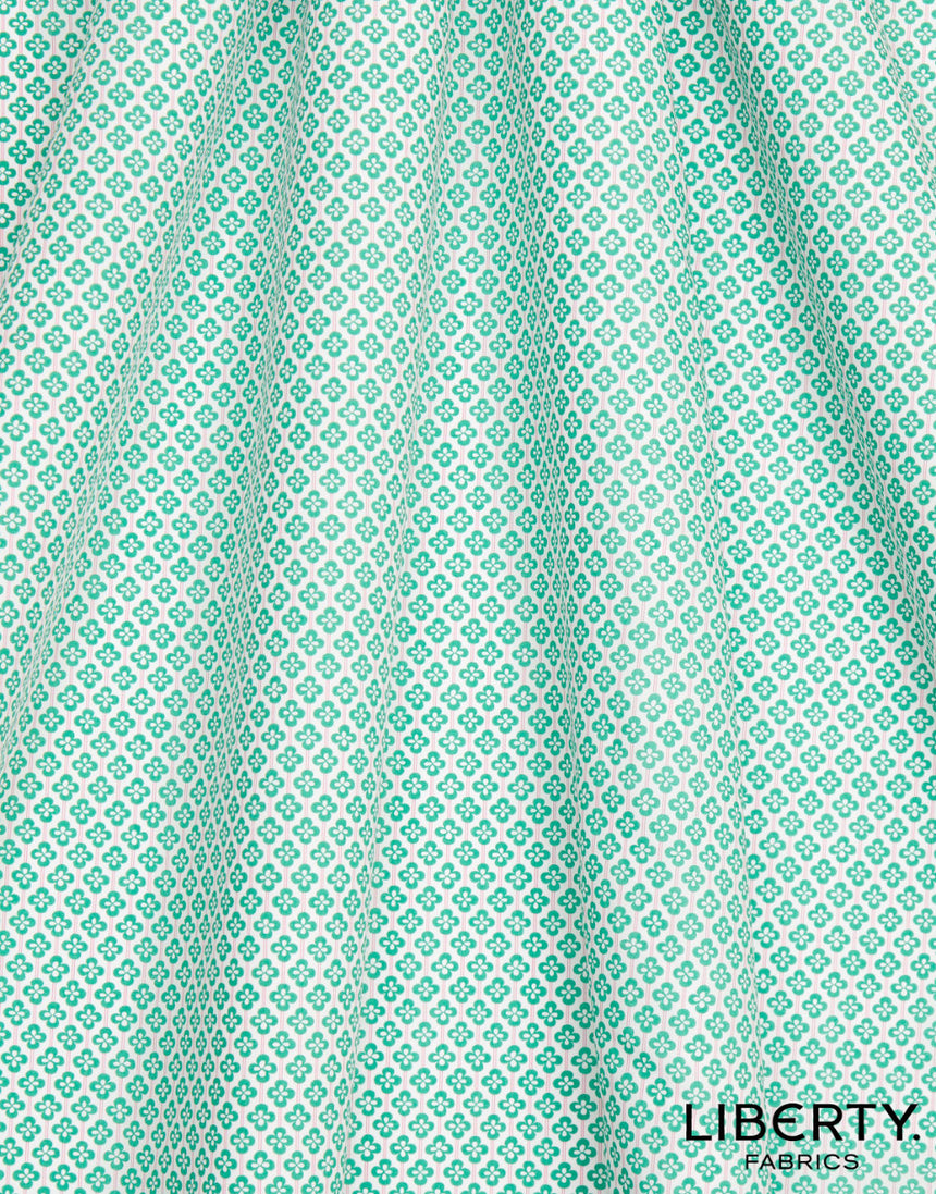 Liberty Fabrics Tana Lawn® Clover Fields A – Clothkits