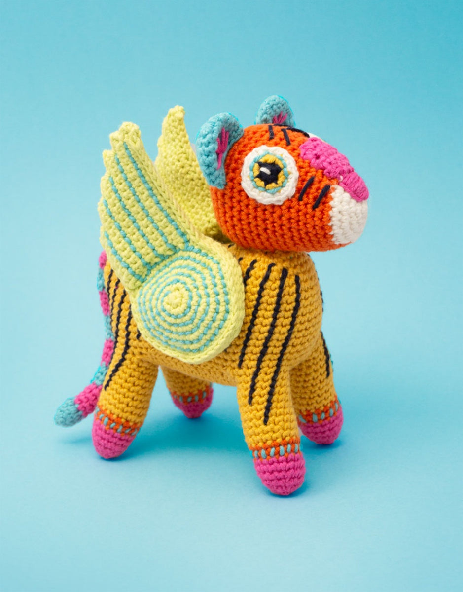 Colourful Tiger 2 Amigurumi Crochet Kit, Make Me Roar – Clothkits