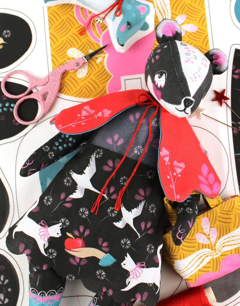 Bibli the Badger Librarian & Singing Stoat Dolly Sewing Kit, Miss Ella ...