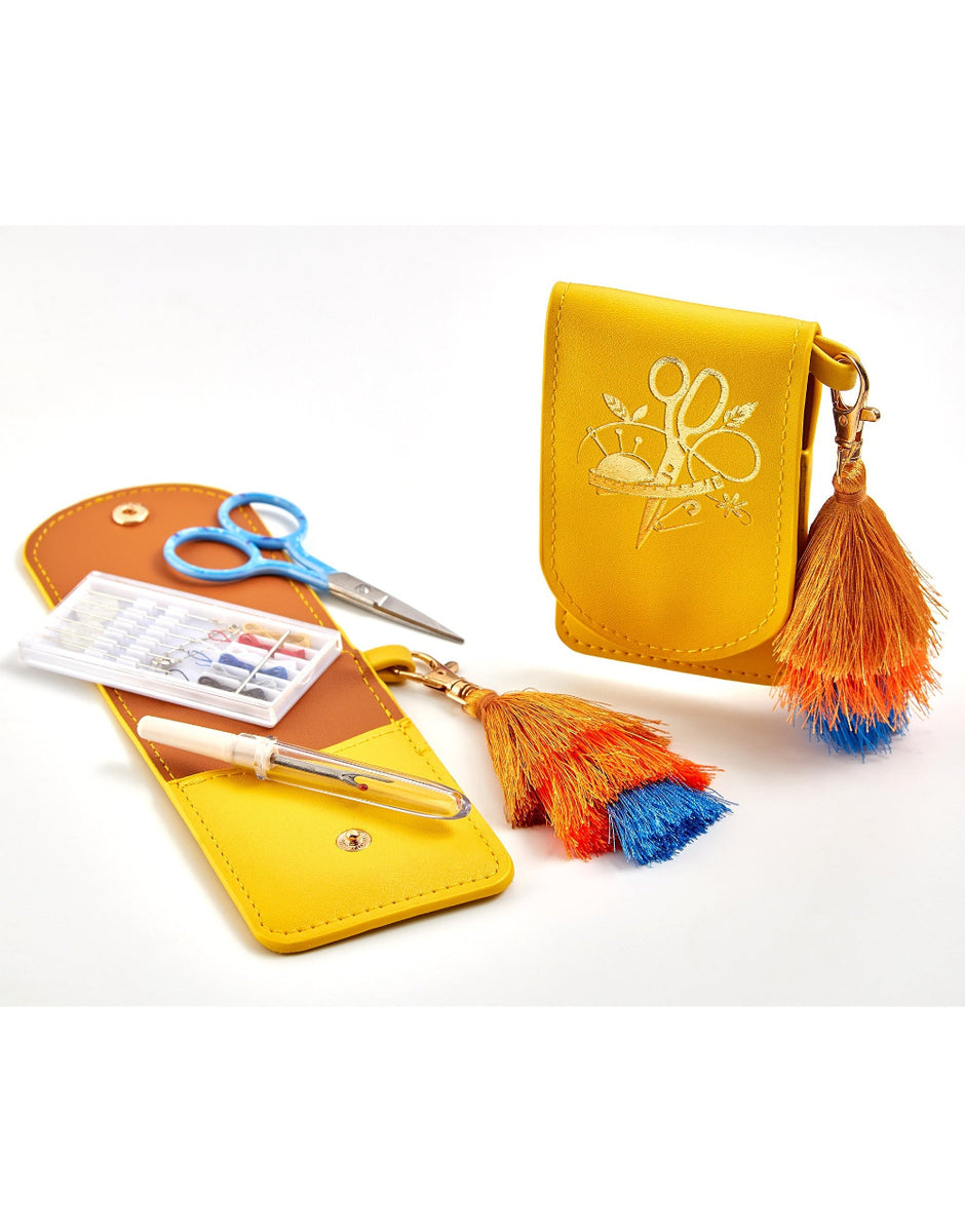 Sew Chic Sewing Kit with Tassel – Clothkits