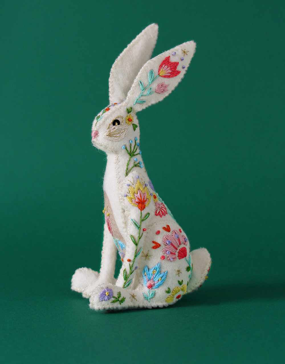 Flower Meadow Huxley the Hare Embroidered Felt Craft Kit, Sewyeah ...