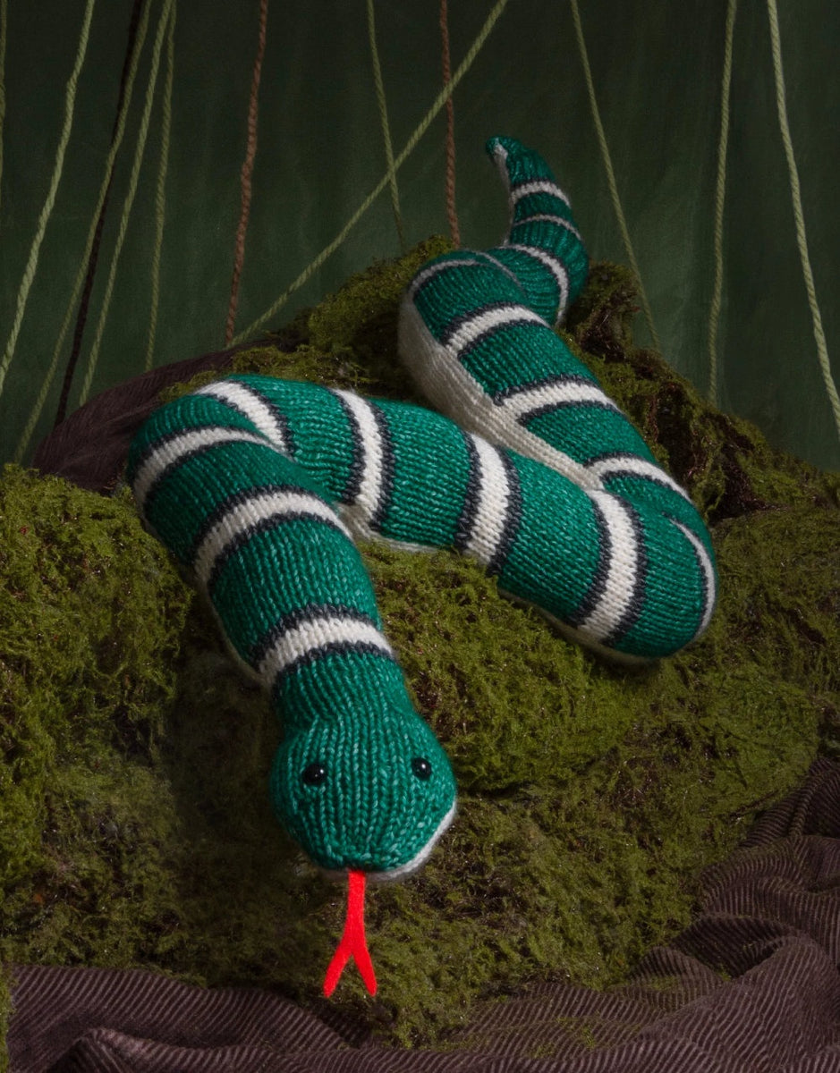 Snake Knitting Kit, Sincerely Louise – Clothkits