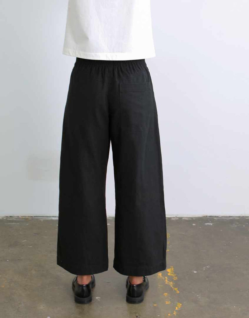 Alba Pants Sewing Pattern, Tessuti – Clothkits