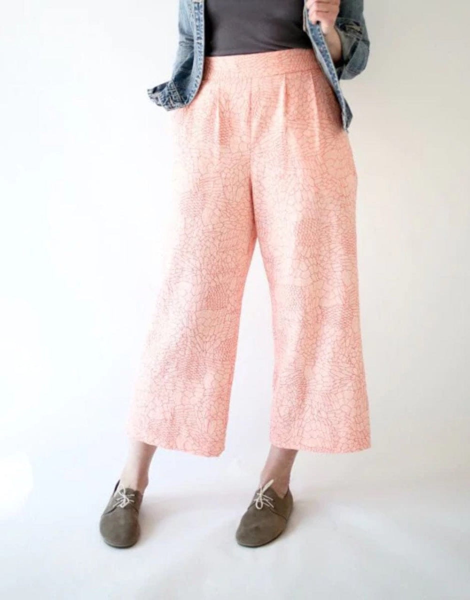 Rose Pants Sewing Pattern, Made by Rae – Clothkits