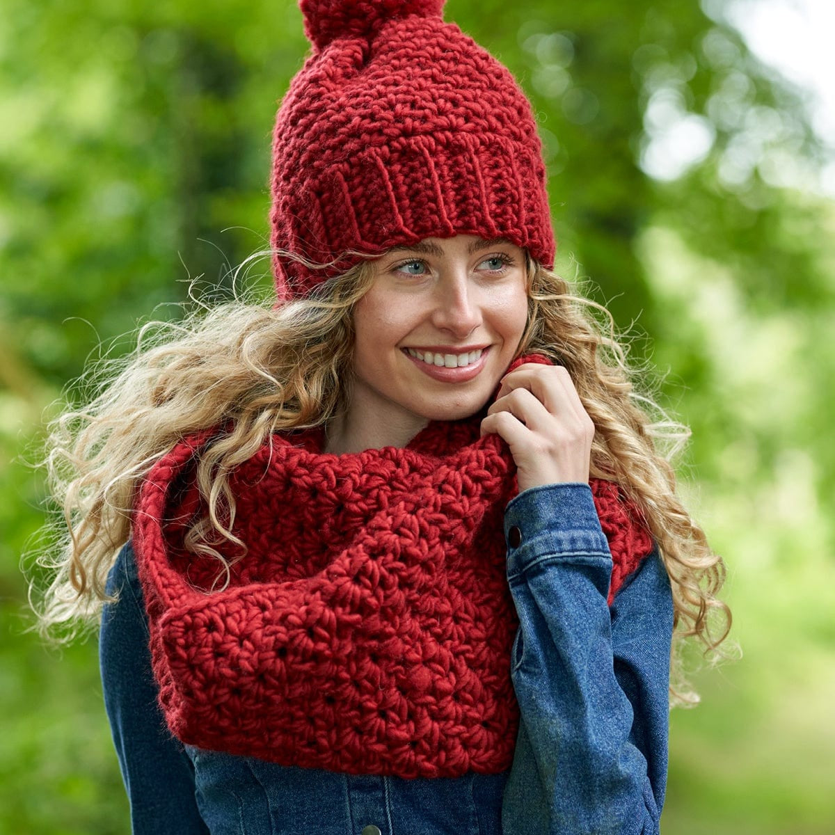 Ruby Crochet Hat and Cowl Pattern for Retreat Super Chunky Roving Yarn ...