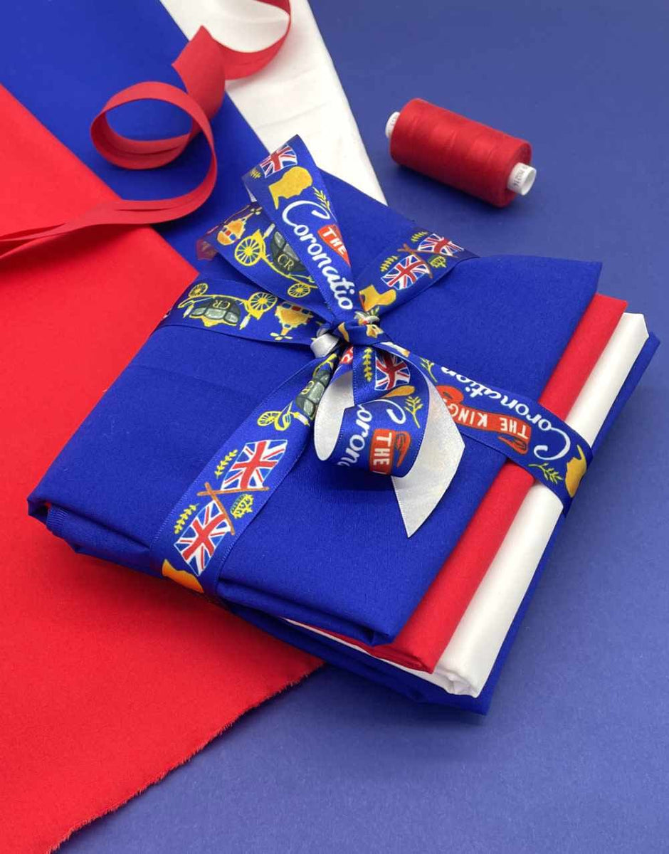 Red, White & Blue Bunting Sewing Kit – Clothkits