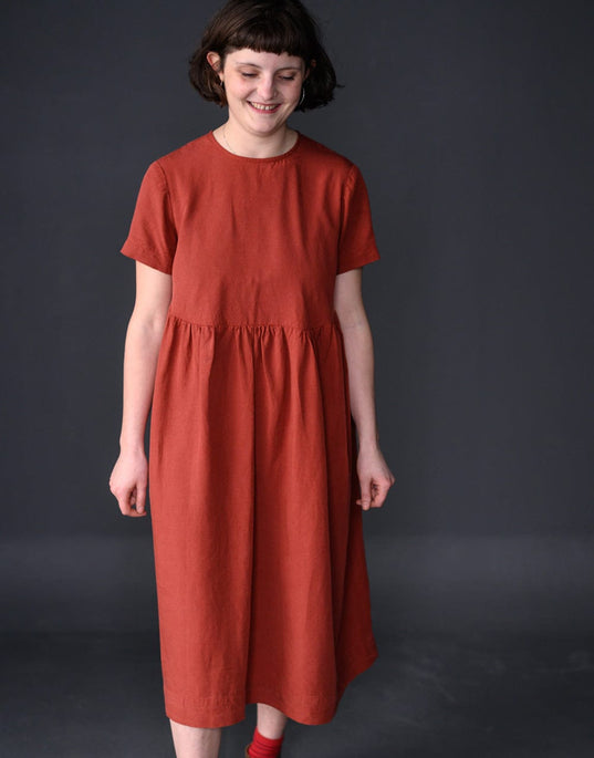 The Florence, Merchant & Mills Patterns Sewing Pattern UK6-18 – Clothkits