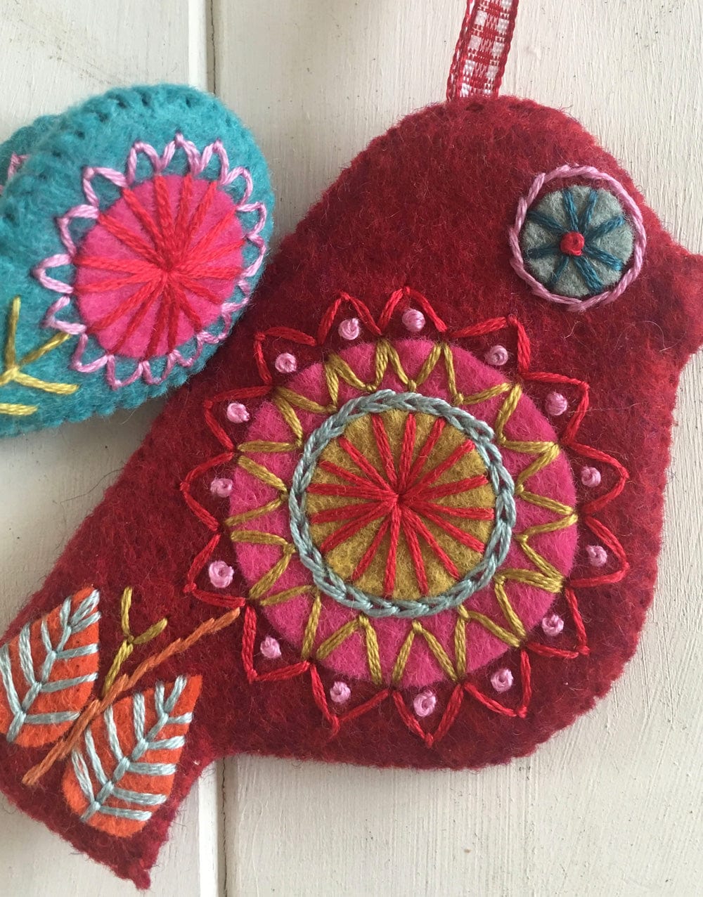 1960s Bird Collection, Nancy Nicholson Embroidery Kit – Clothkits