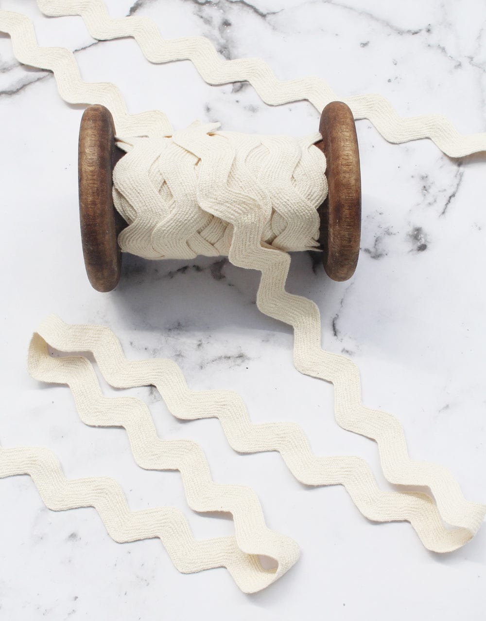 Ric Rac Trim, Various Colours, Large – Clothkits