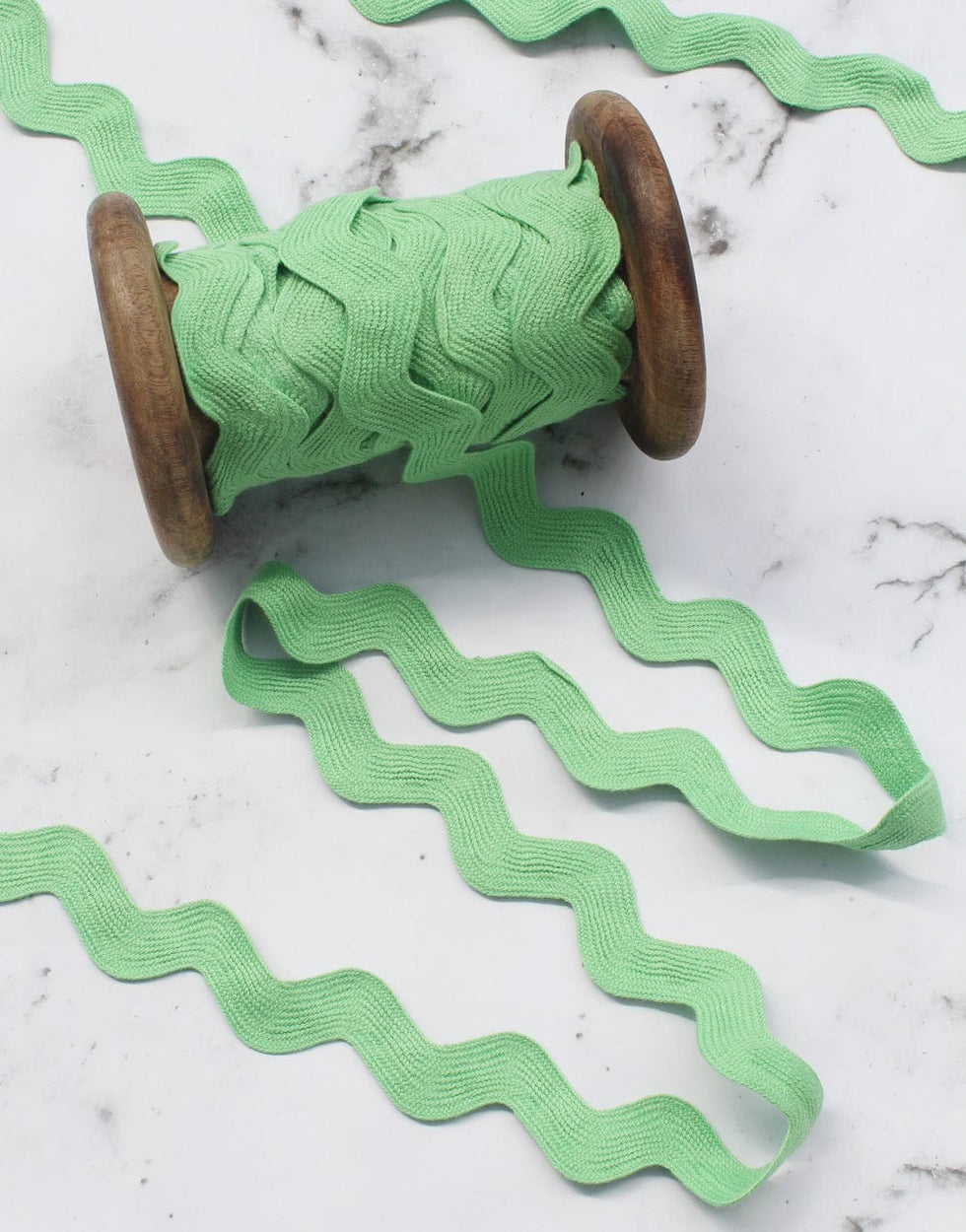 Ric Rac Trim, Various Colours, Large – Clothkits