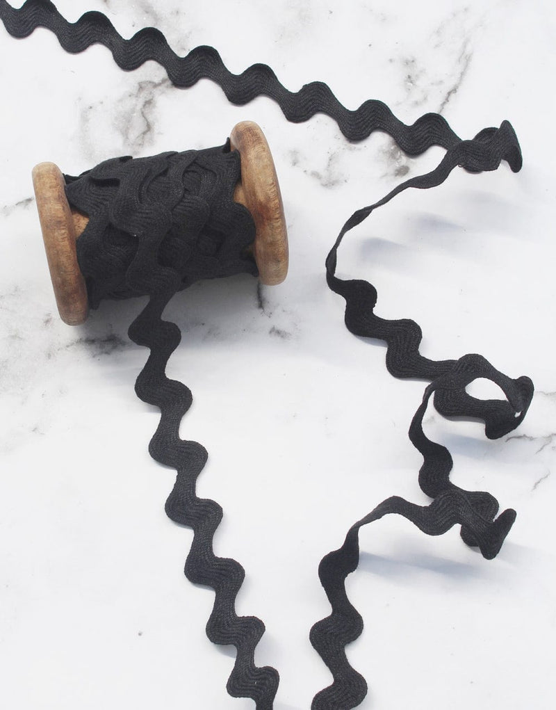 Ric Rac Trim, Various Colours, Medium – Clothkits