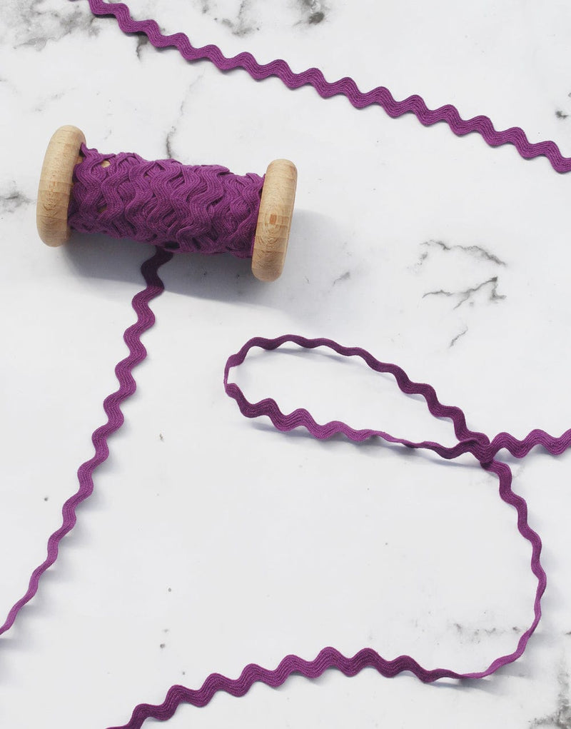 Small Ric Rac Trim, Various Colours – Clothkits