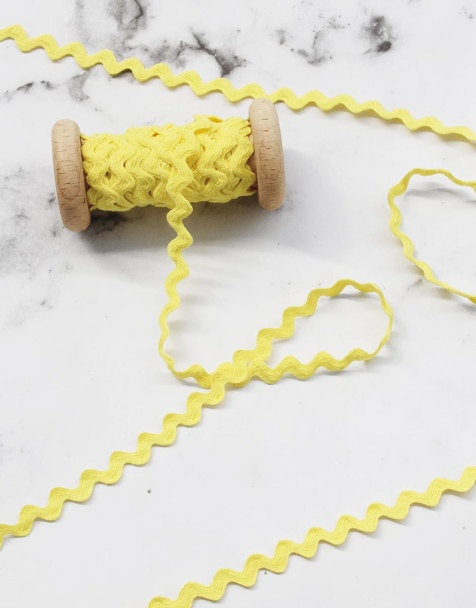 Ric Rac Trim, Various Colours, Small – Clothkits