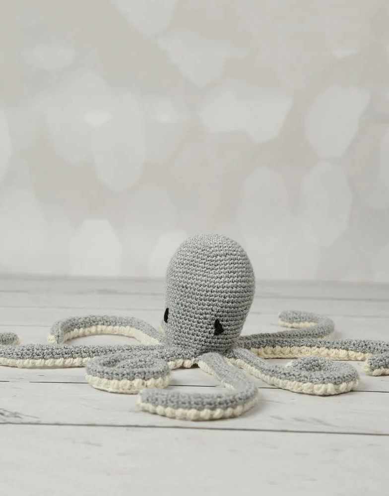 Rosie Octopus Crochet Kit, Wool Couture – Clothkits