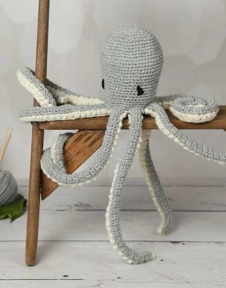 Rosie Octopus Crochet Kit, Wool Couture – Clothkits